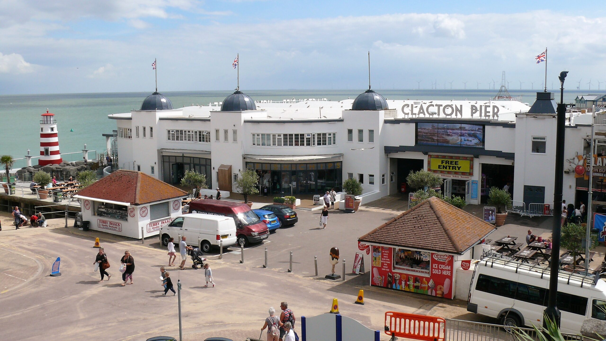 Clacton is the runner-up in Pier of Year 2019 - Clacton Pier