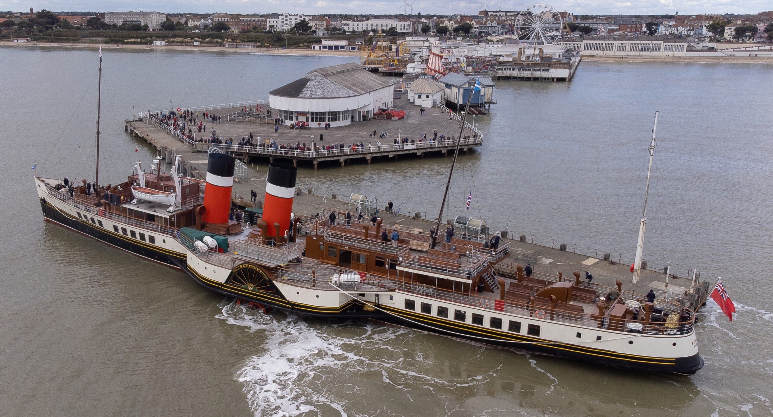 Iconic vessel returns to pier - Clacton Pier